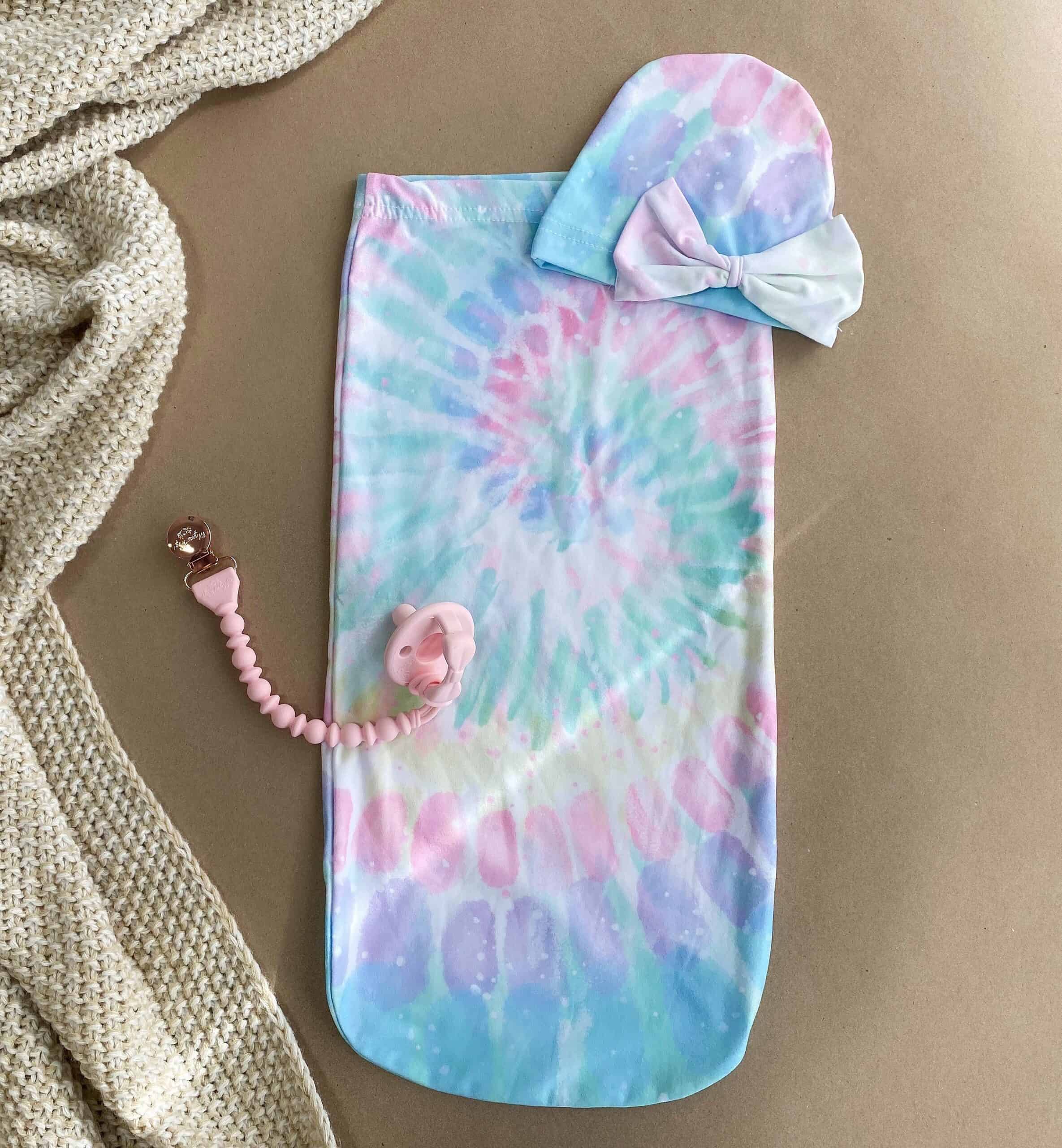 Itzy Ritzy Sweetie Strap - Silicone Pacifier Clip | Treasures by Hey ...